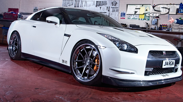Tuned 1000bhp Nissan GT-R | Fast Car