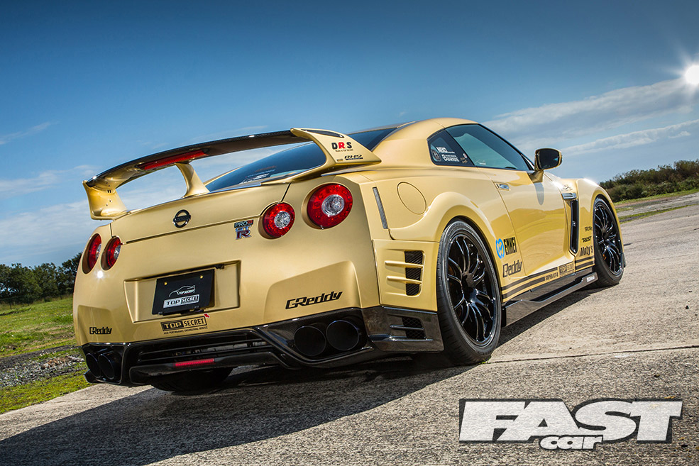 1100bhp Top Secret Nissan GT-R - Fast Car