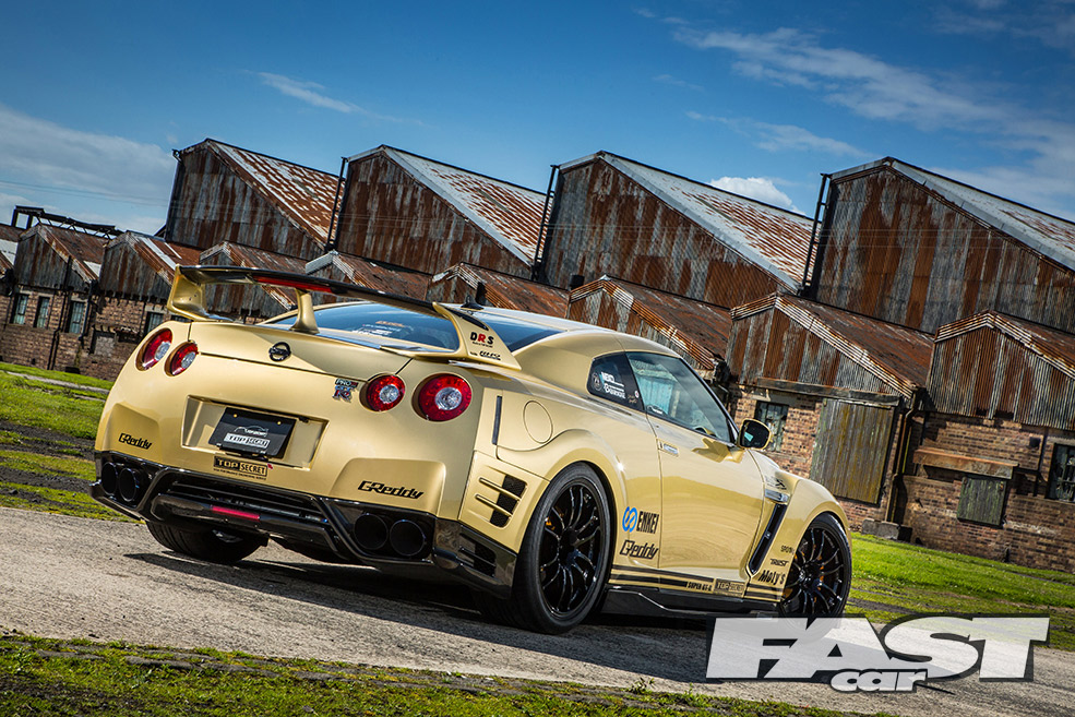 1100bhp Top Secret Nissan GT-R - Fast Car
