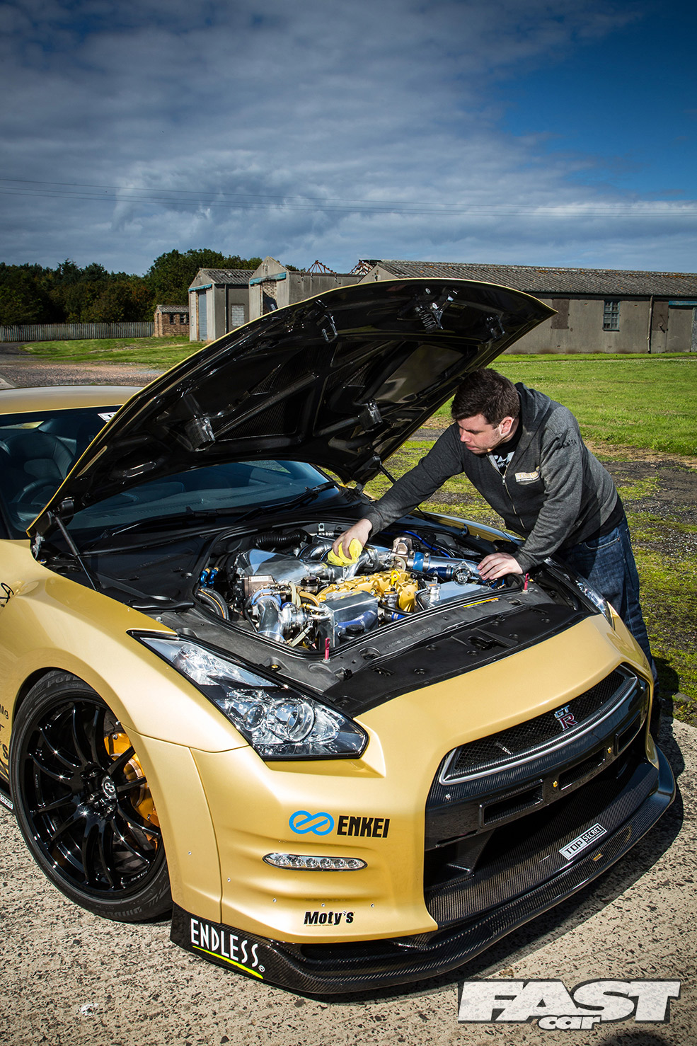Nissan GT-R R35 Tuning Guide | Fast Car