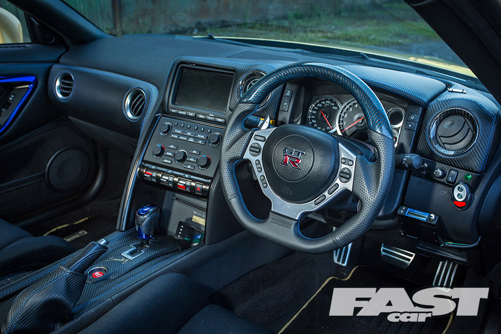 1100bhp Top Secret Nissan GT-R - Fast Car