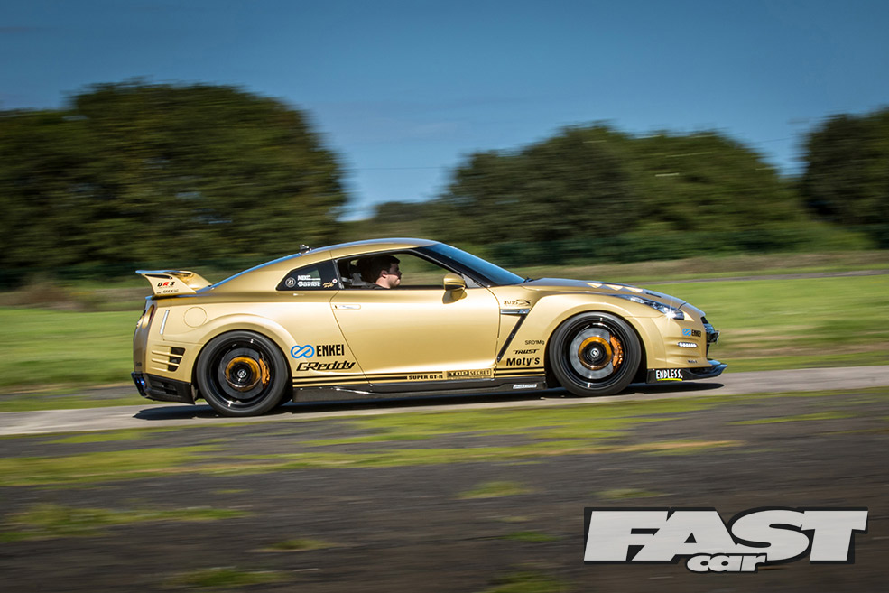 Nissan GT-R R35 Tuning Guide | Fast Car