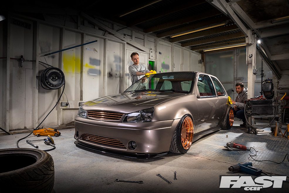 CUSTOM MK5 FORD FIESTA - Fast Car