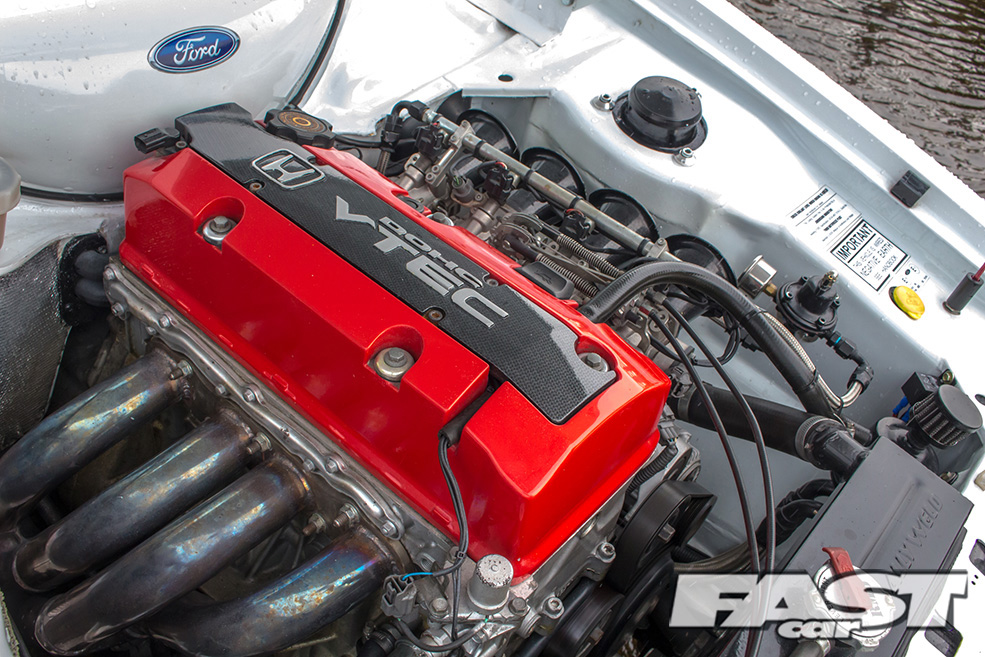 F20C VTEC POWERED FORD ESCORT MK2 | Fast Car