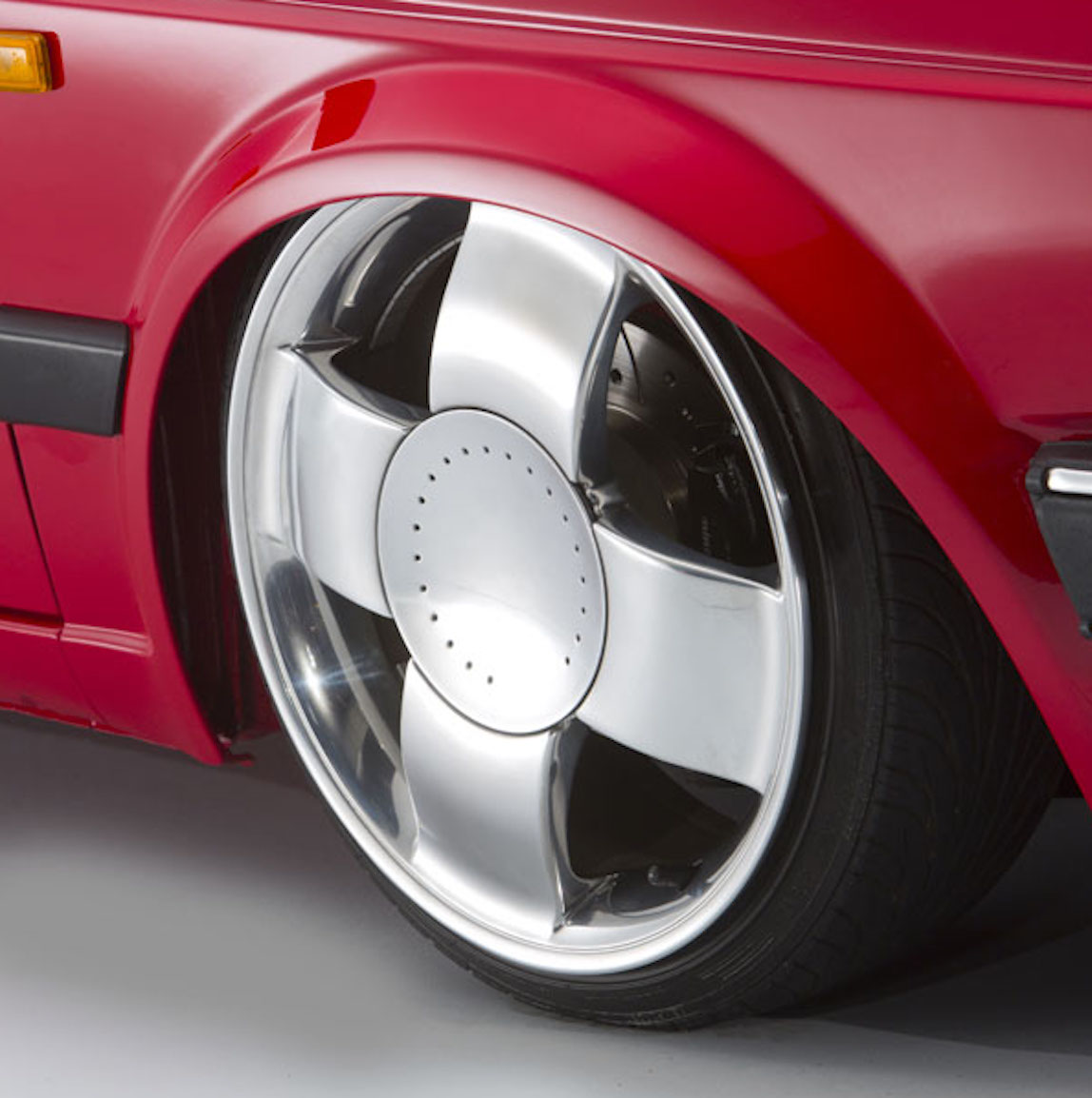Best Retro Wheels: The Coolest Car Rims Of All Time | Fast Car