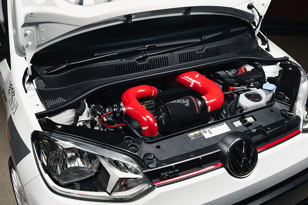 Car Air Filter Guide: How They Work & Why Upgrade | Fast Car