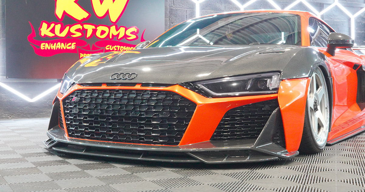 Bagged Audi R8 V10 | Fast Car