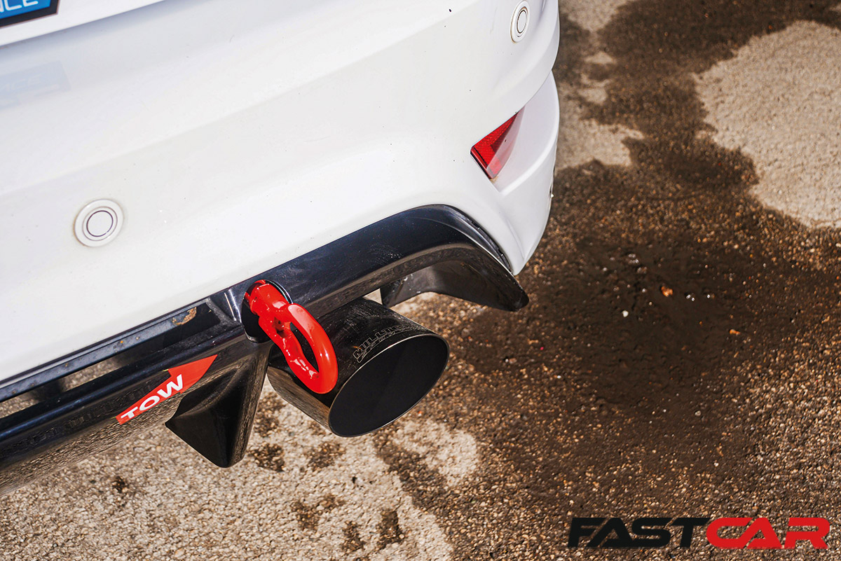 Modified Ford Focus RS Mk2 Built For The Track | Fast Car