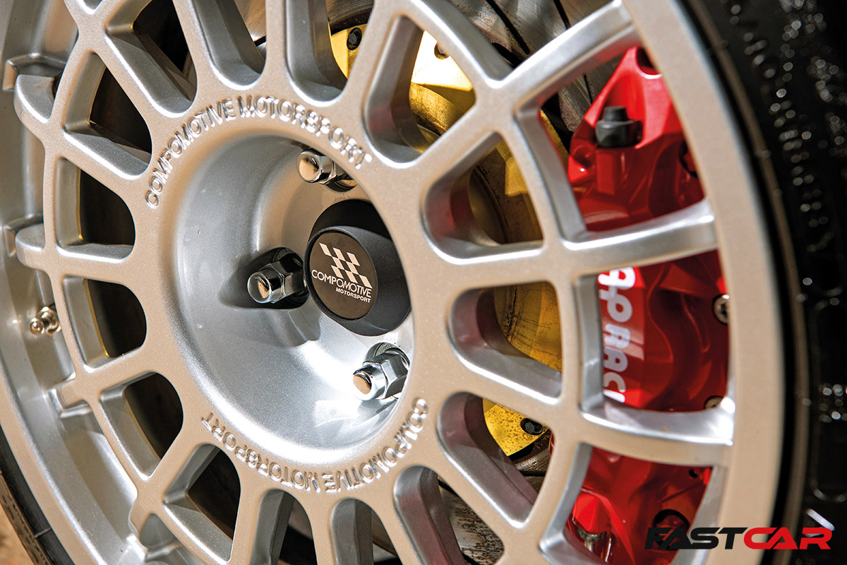 Modified Ford Focus RS Mk1 - Sweet Spot | Fast Car