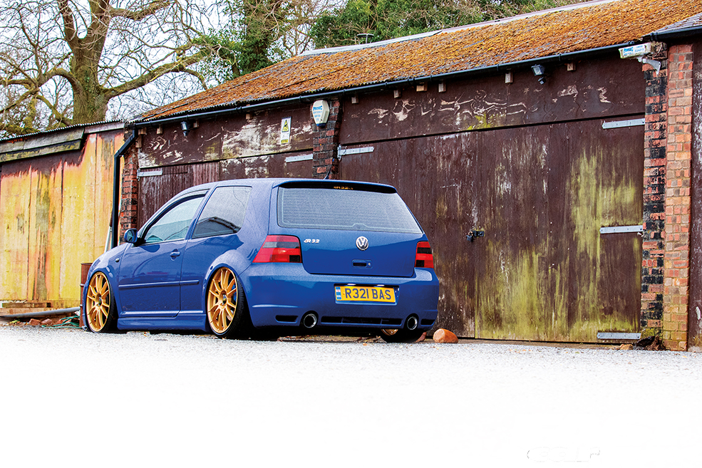 Modified VW Golf R32 Mk4 | Howl At The Moon | Fast Car