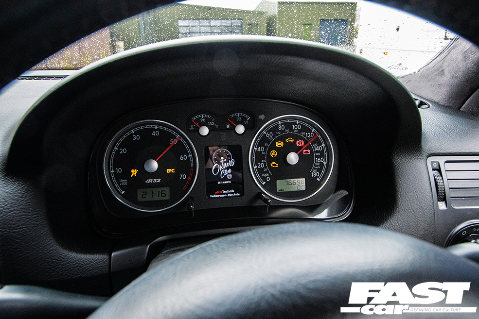 Modified VW Golf R32 Mk4 | Howl At The Moon | Fast Car