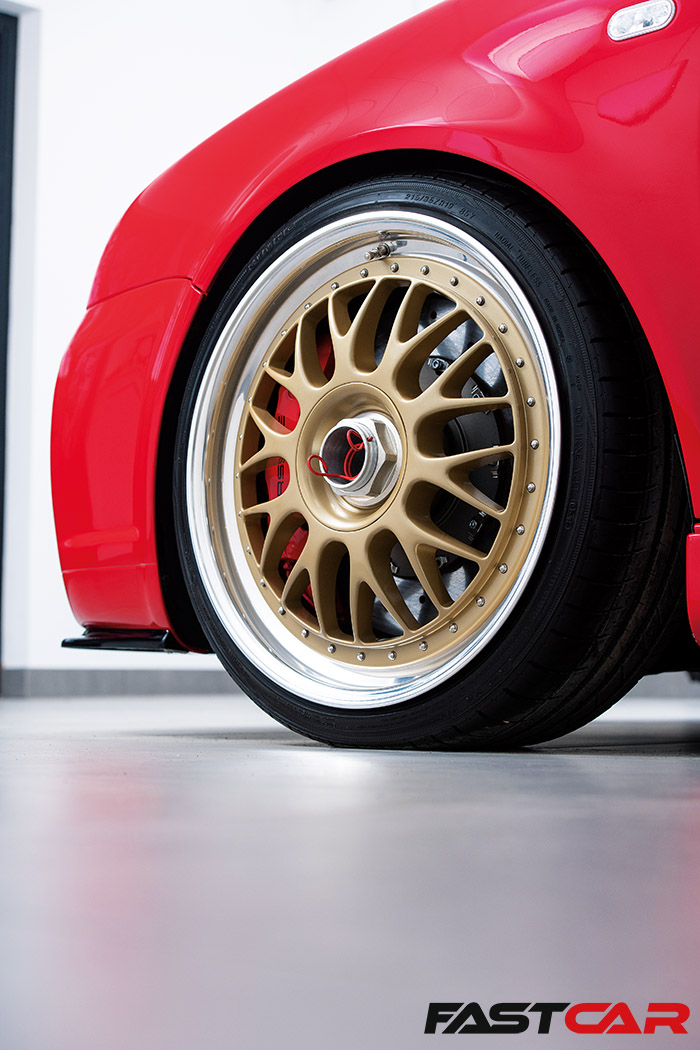 Best Retro Wheels: The Coolest Car Rims Of All Time | Fast Car