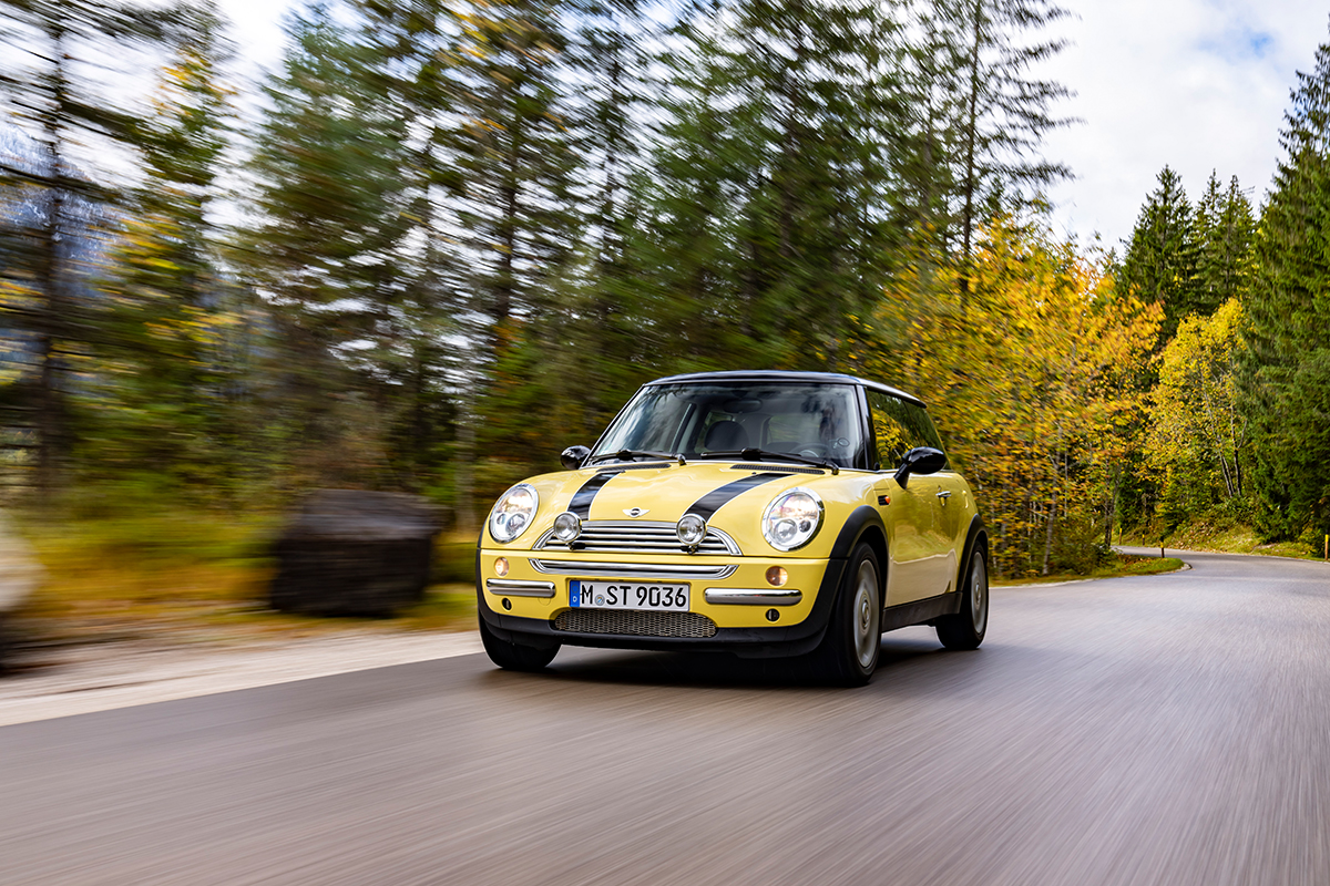 Mini R50 Buyer's Guide & Most Common Problems | Fast Car