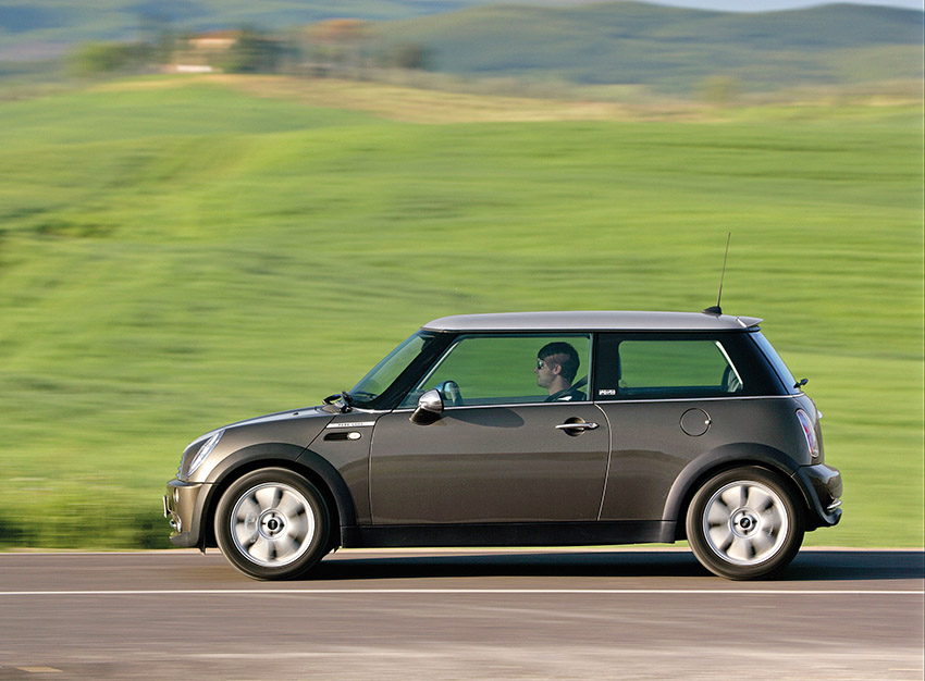 Mini R50 Buyer's Guide & Modifying Tips | Fast Car