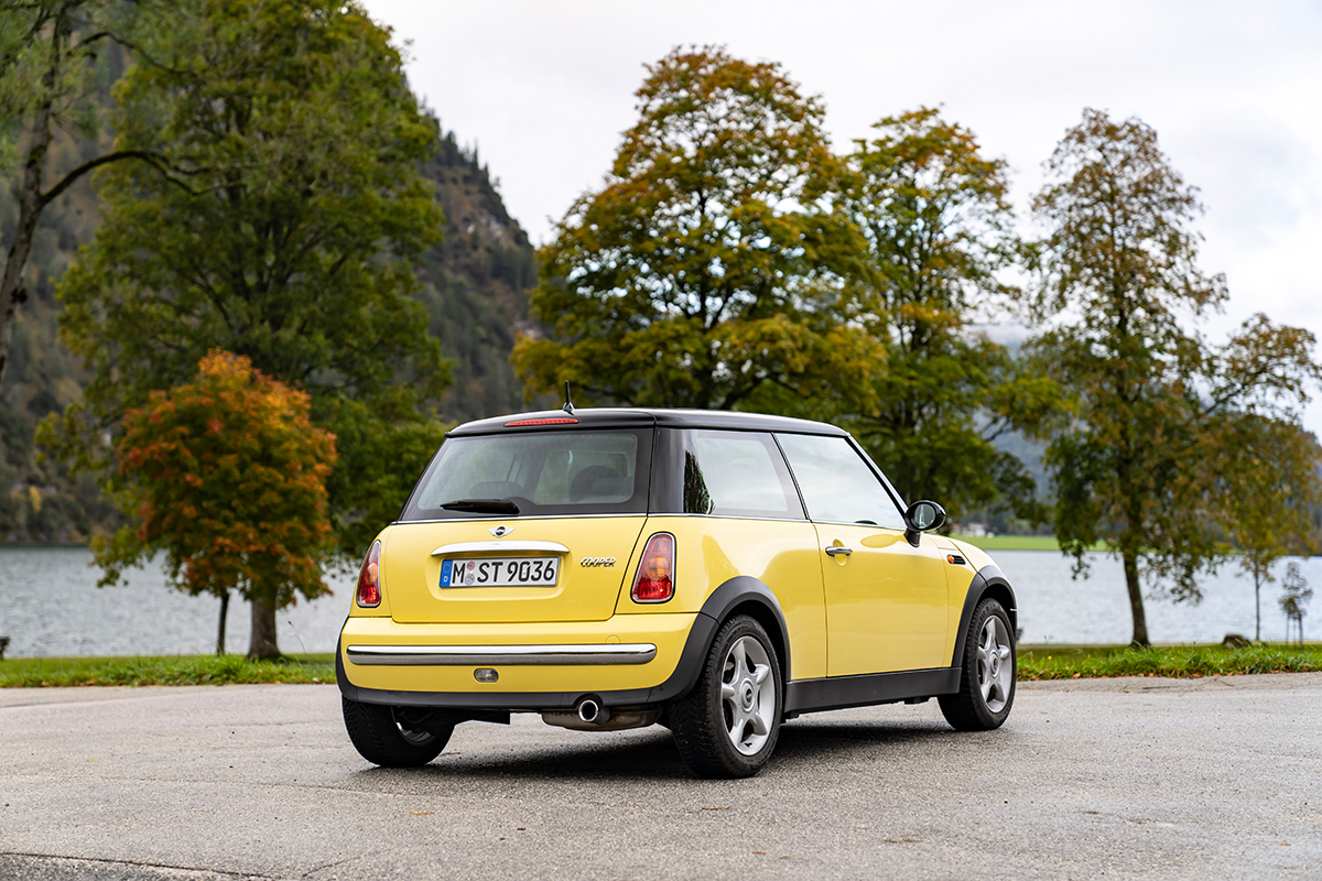Mini R50 Buyer's Guide & Most Common Problems | Fast Car