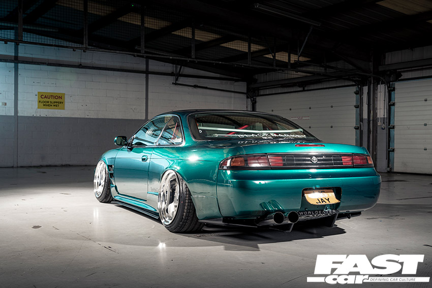 Modified Nissan Silvia S14a On Air | Fast Car