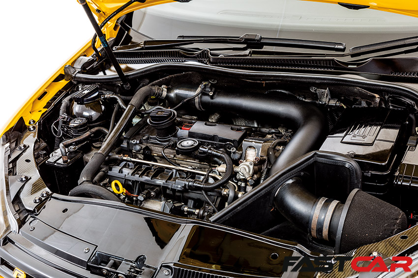 Modified VW Golf R Mk6 On Air | Fast Car