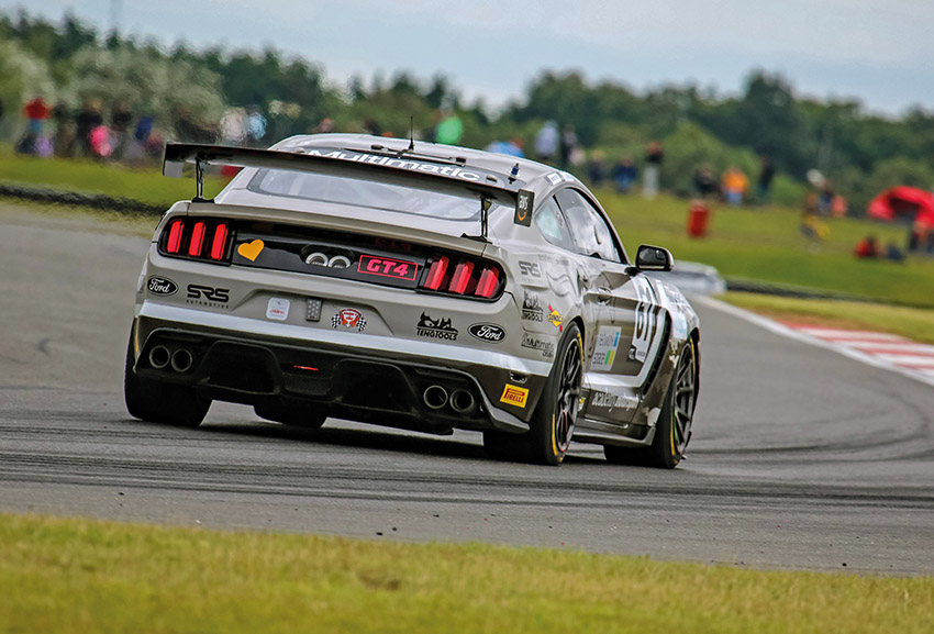 Snetterton 300 Track Guide | Tips & Tricks For Your Track Day | Fast Car