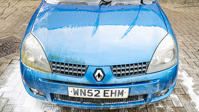 How To Pre Wash A Car | Fast Car