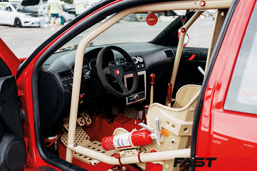 Modified VW Golf Mk4 R32 With Twin Turbo VR6 Engine | Fast Car