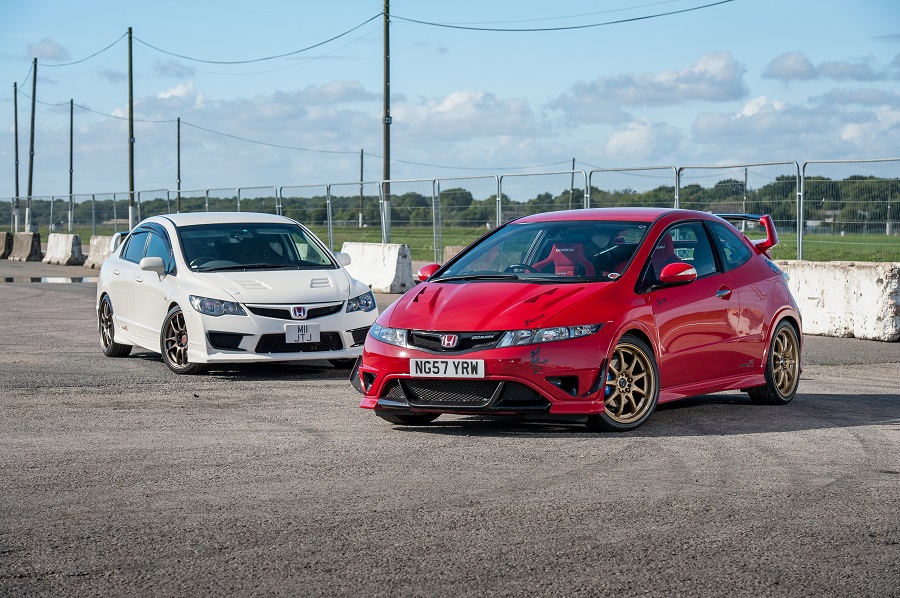 FN2 vs FD2 Type R: Head to Head | Fast Car
