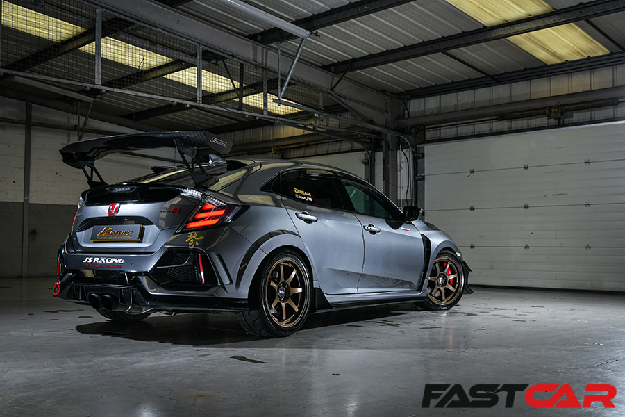 Modified Honda Civic Type R FK8 By J's Racing | Fast Car