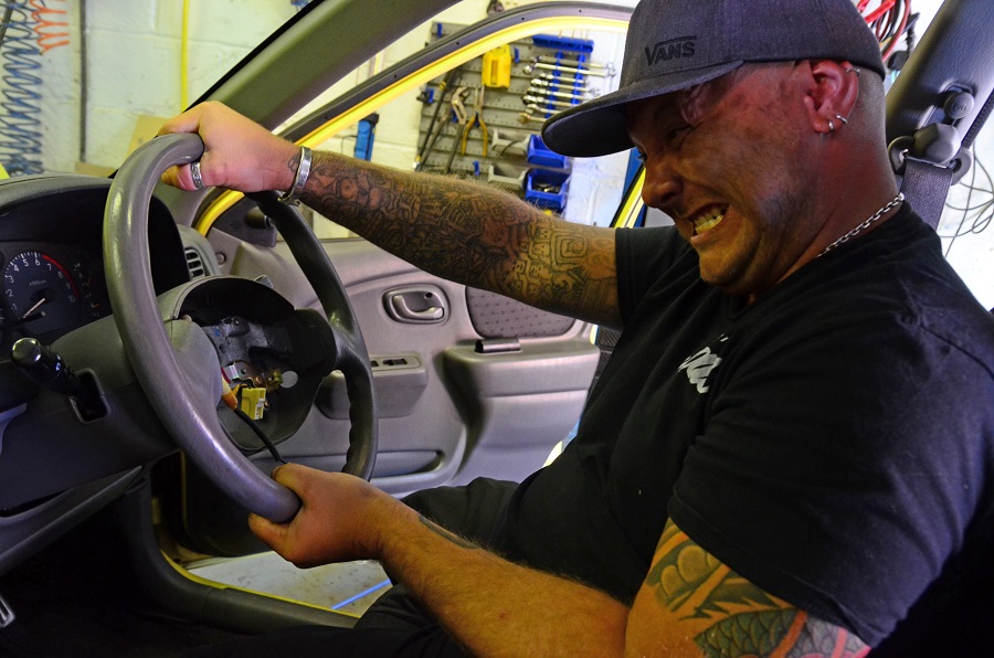 How To Fit An Aftermarket Steering Wheel | Fast Car