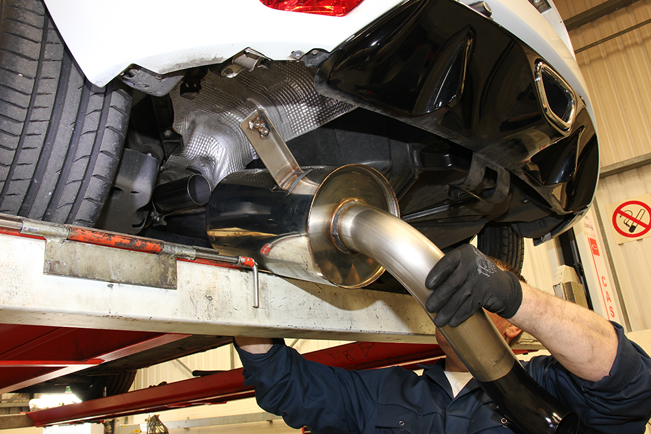 Custom Exhaust Guide: Can You Make Your Own Car Exhaust? | Fast Car