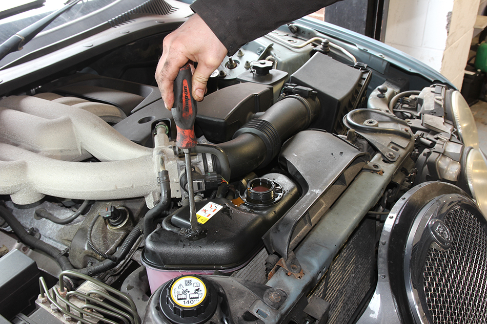 How To Bleed a Car Radiator | Fast Car