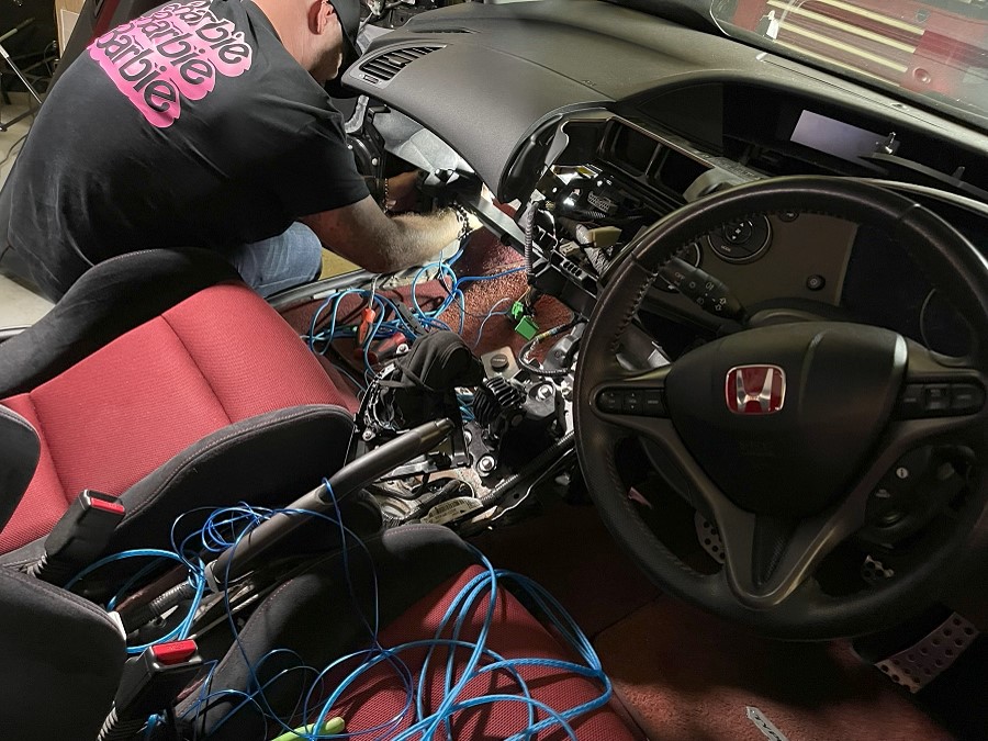 Civic Type R FN2 Project Ep.6 in partnership with eBay | Fast Car