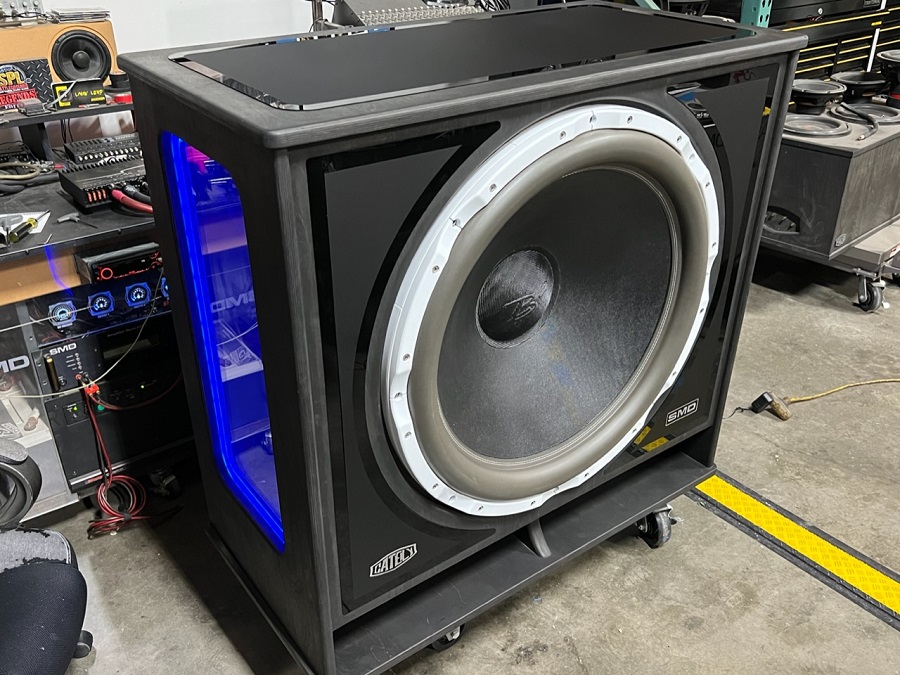 World's Most Powerful Car Subwoofers | Fast Car