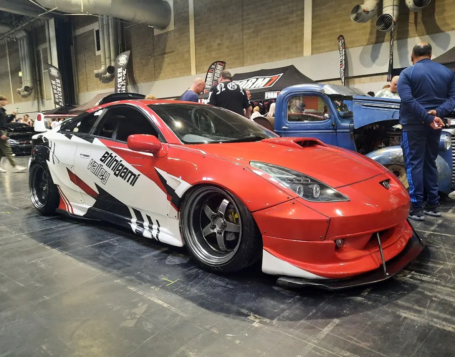 Top Car Wrap Trends Of 2024 | Fast Car