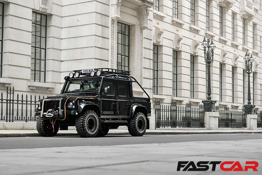 Modified Land Rover Defender By Kenwood | Fast Car
