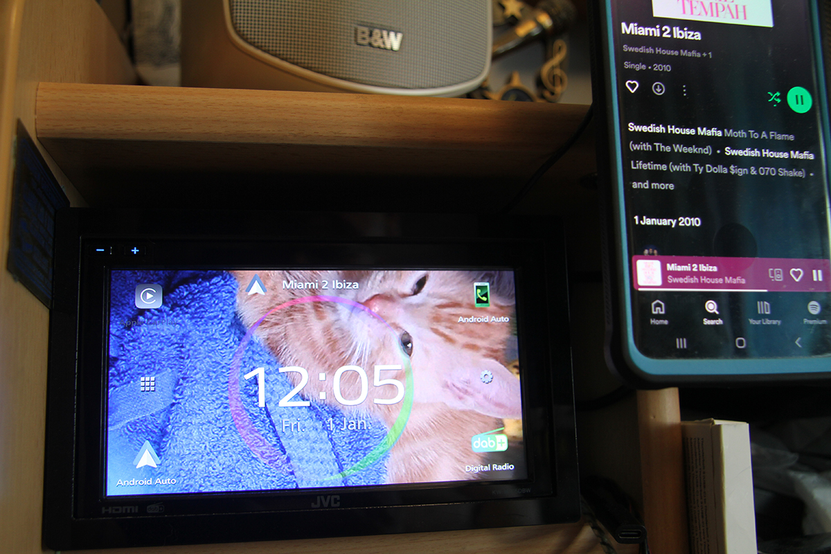 JVC KW-M875DBW Car Stereo Review | Fast Car