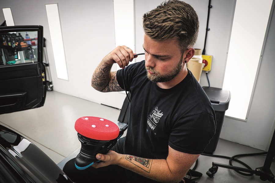 Rotary vs Dual Action Machine Buffer | Fast Car