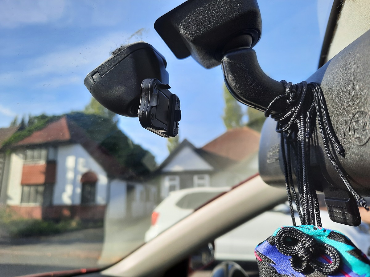 Nextbase 222 Dash Cam Review | Fast Car