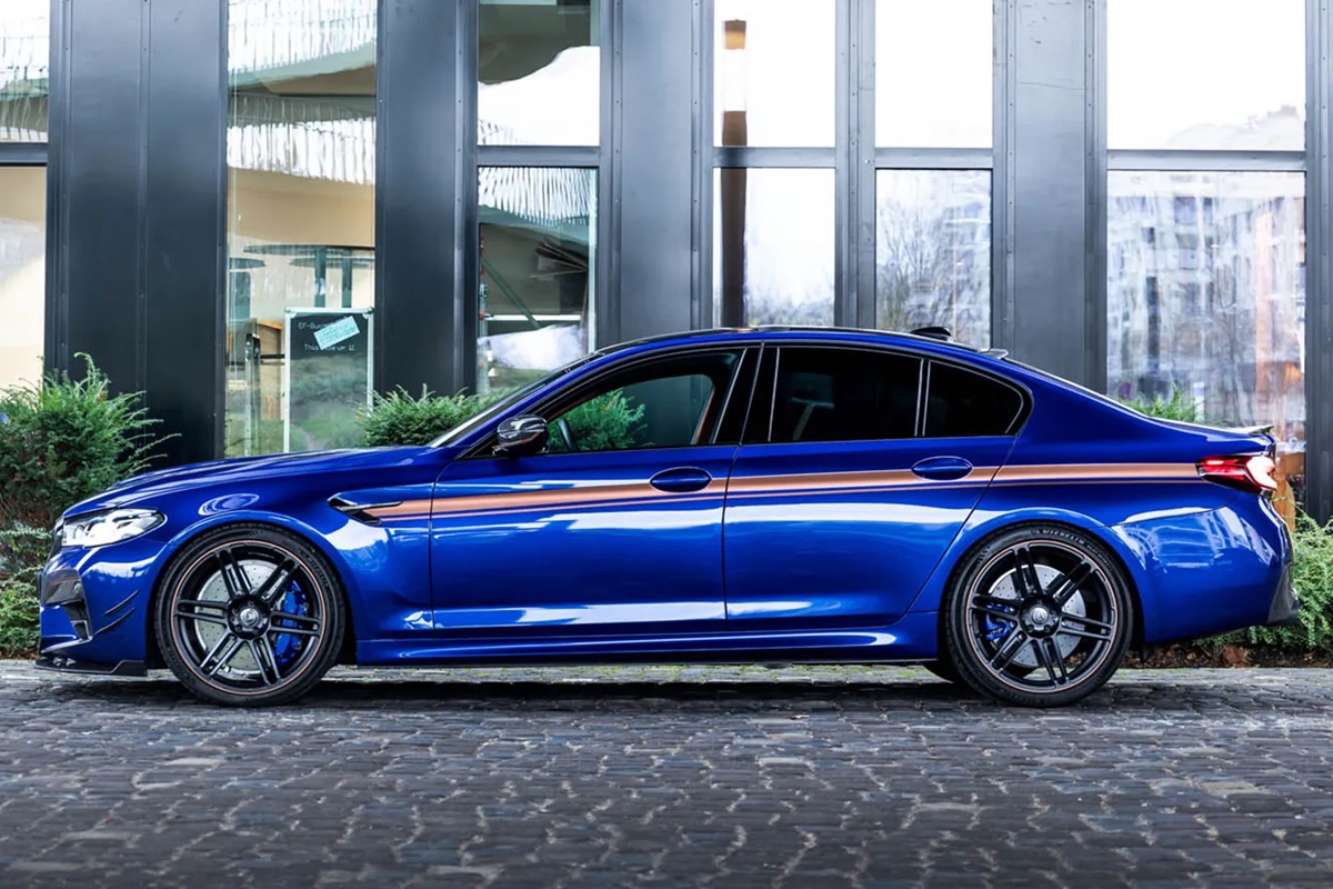 Manhart MH5 900 Limited Is Tuner's Most Powerful Sedan Yet | Fast Car