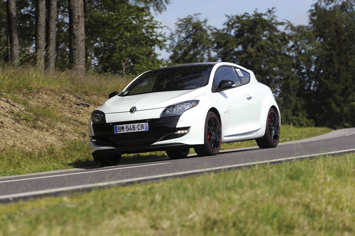 Renault Megane RS250 Tuning Guide | Fast Car