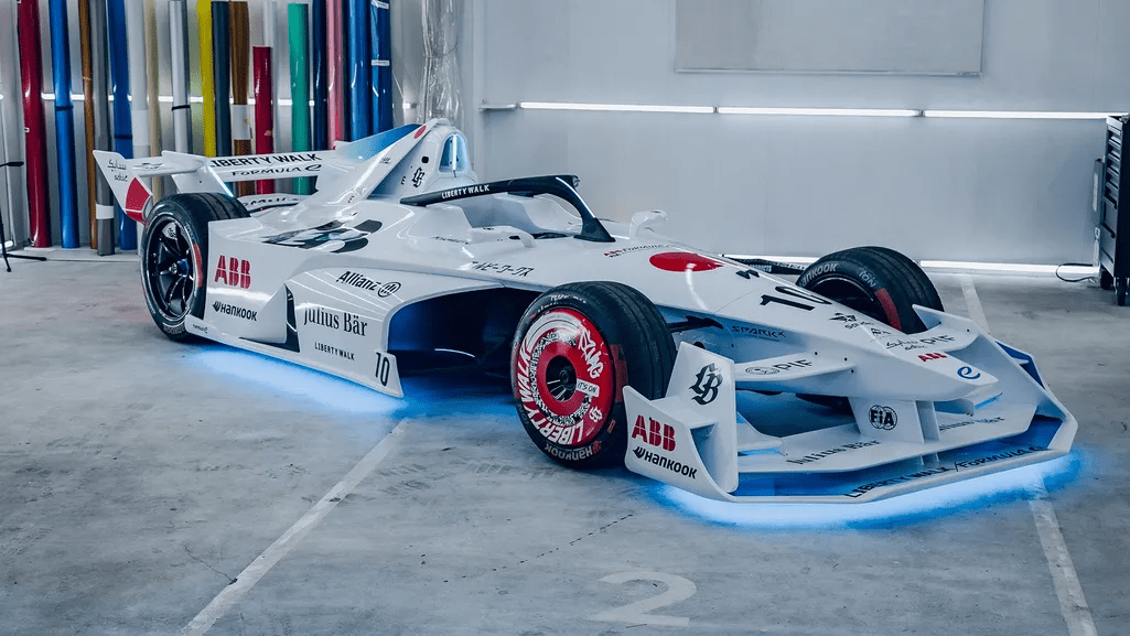 Liberty Walk Formula E Car Celebrates First Ever Tokyo e-Prix - Carnow ...