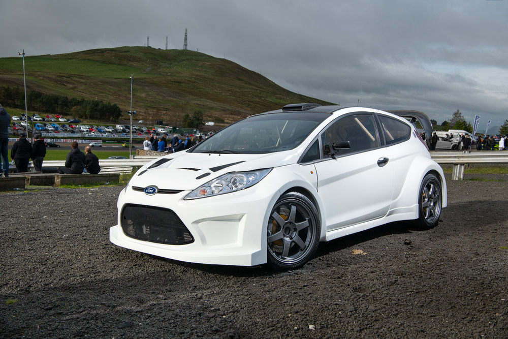 Tuned Ford Fiesta with 850bhp Focus RS Engine! | Fast Car