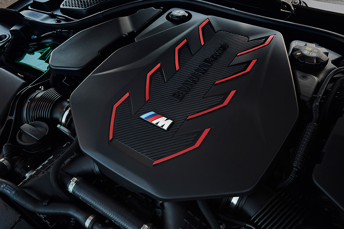 New BMW M5 G90 Revealed With 717bhp Hybrid Engine | Fast Car