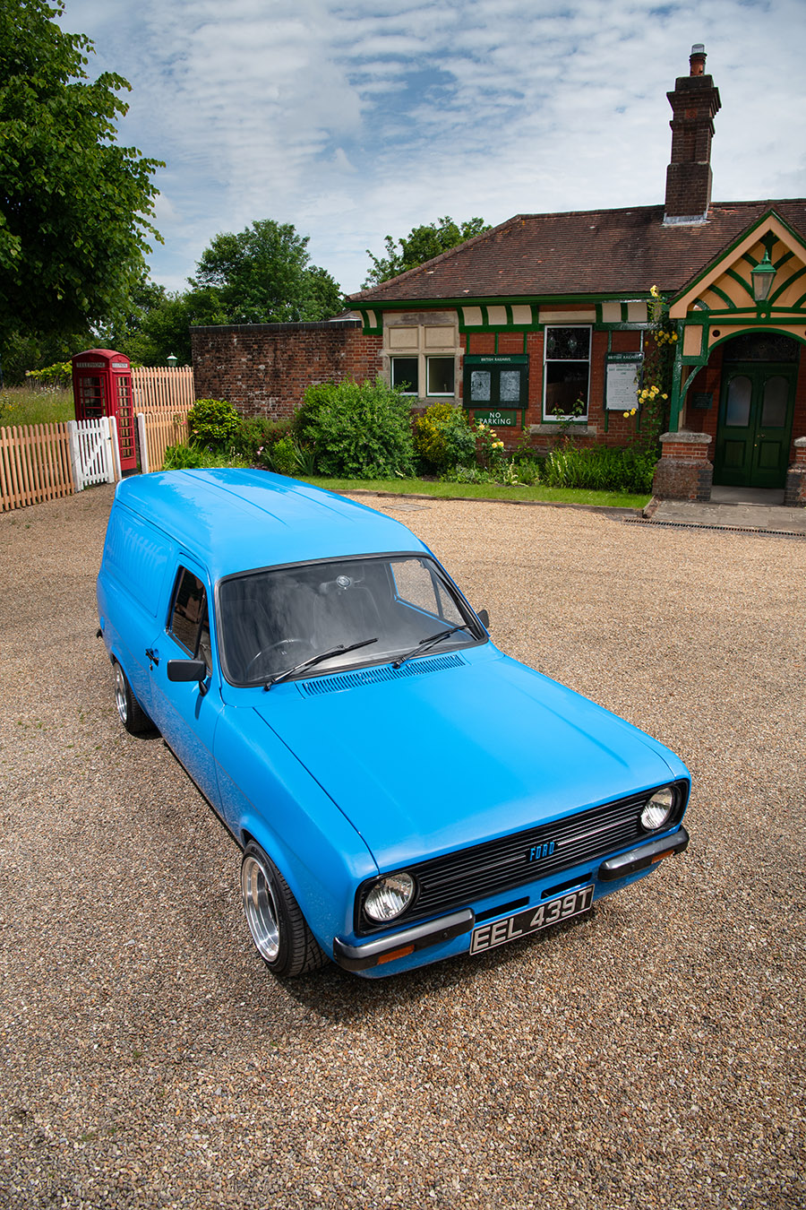ST170-Powered Escort Van With 250bhp | Fast Car