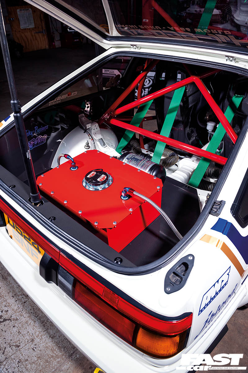 MODIFIED TOYOTA COROLLA AE86: HIGH ROLLA - Fast Car