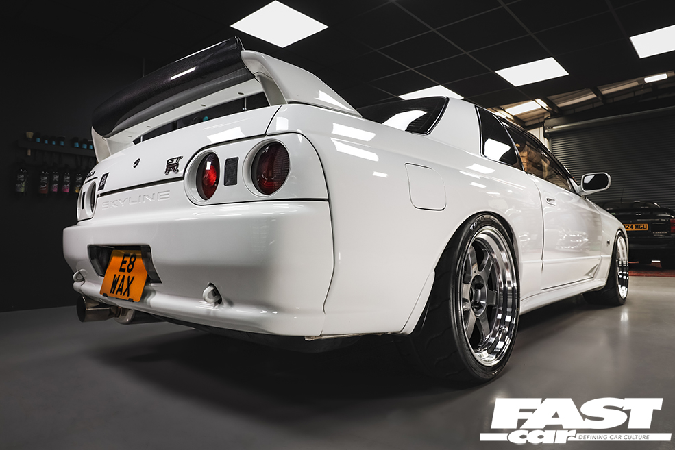 Modified Nissan Skyline GT-R R32 | Global Swarming - Fast Car